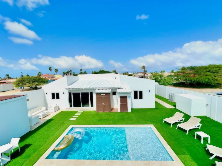 Best Location! Minigolf, Pool-3 Min To Palm Beach - Aruba