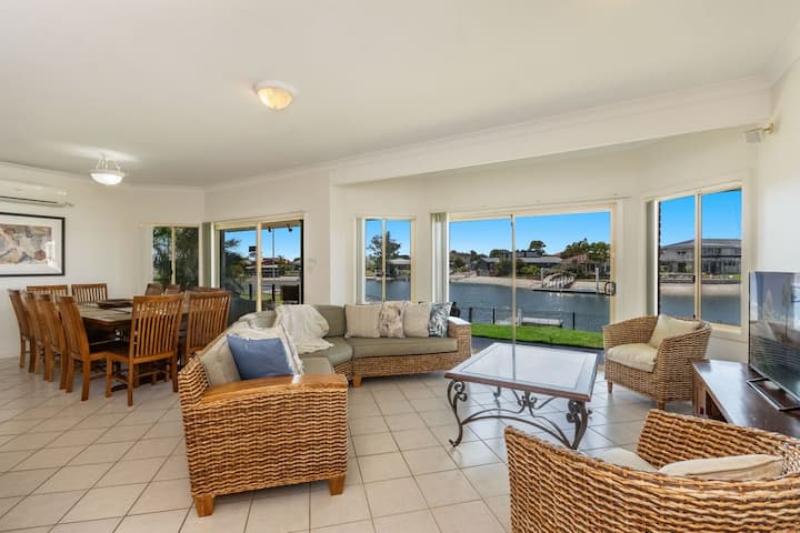 Ponderosa | Pet Friendly Waterfront - Yamba