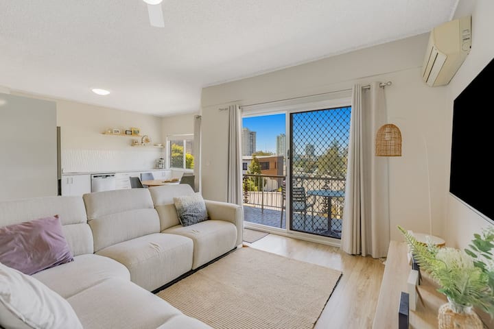 Skyline Unit 5 - Easy Walk To Coolangatta - Coolangatta