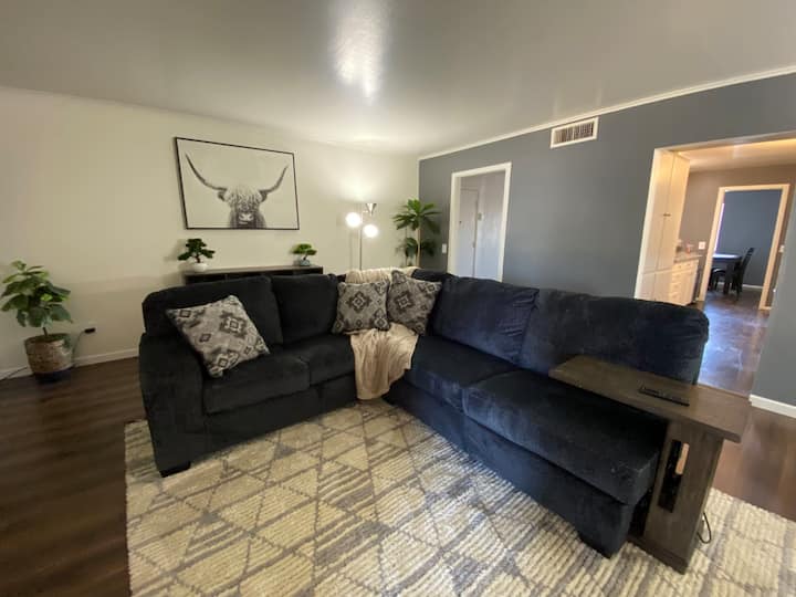 Hoff Gardens 40 - 3br 2ba - Seasonal Pool - Lubbock, TX