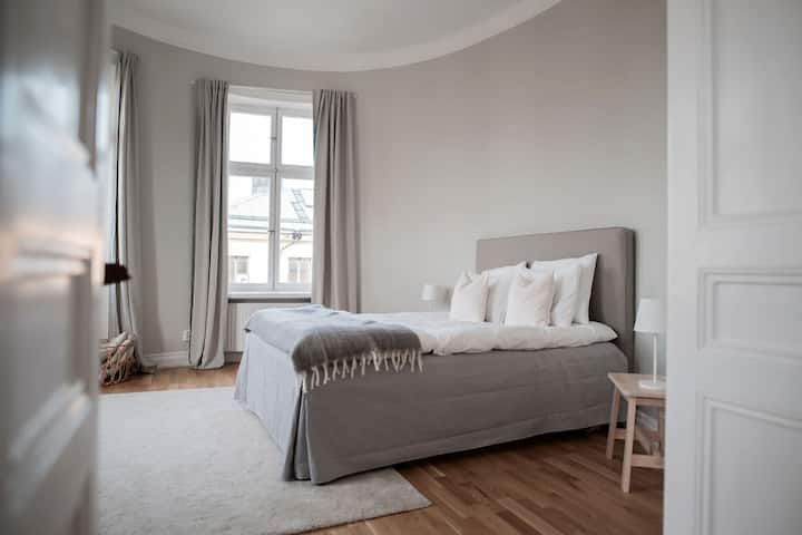 Modern Top Floor Apartment In Kungsholmen - Stockholm
