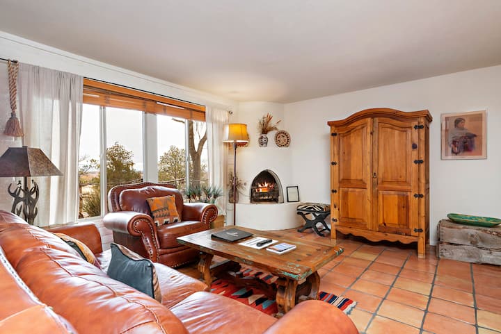 Condo For 4 - Great Balcony View, Close To Plaza - Santa Fe, NM