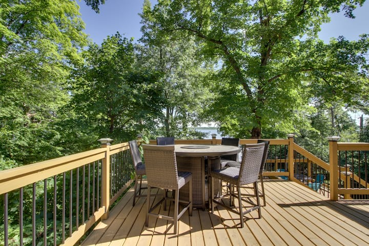 Lakefront Brainerd Cabin W/ Fireplace! - Brainerd, MN