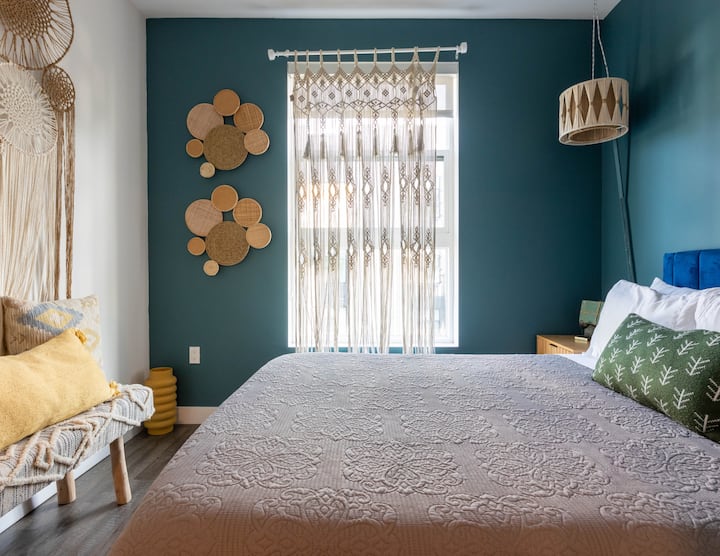 Beautiful 2br/2ba In Hollywood - Brentwood - Los Angeles