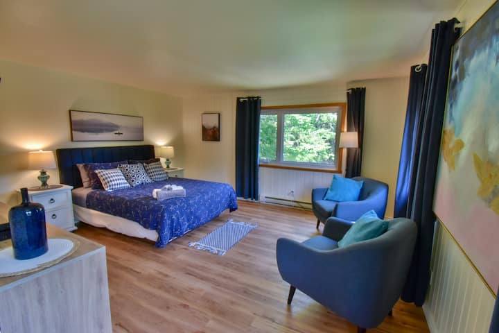 Chalet Pour 4 - Bord De L'eau Avec Spa Et Kayaks - Saint-Donat