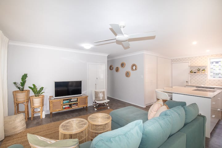 Boondi - Moreton Island