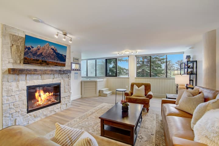 Private Hot Tub – Walk To Lifts, Just 150 Yards! - Park City, UT