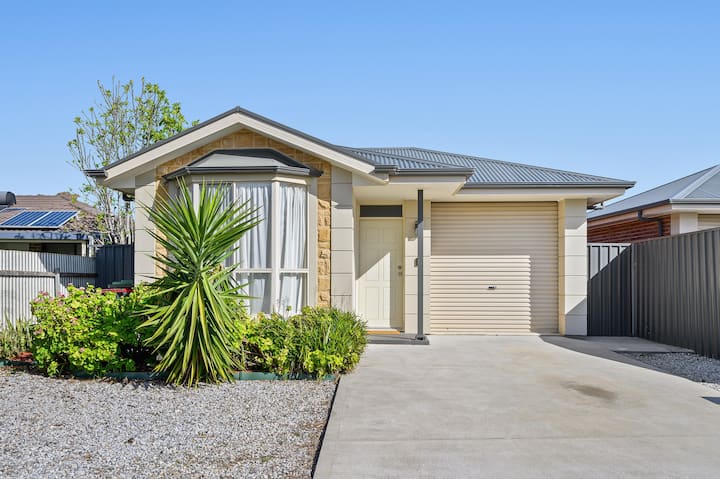 Summer Salt - C21 Southcoast Holidays - Aldinga