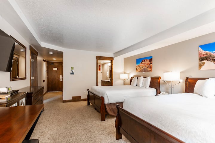 Shadow Ridge -150 Yards To Skiing, Great Amenities - Park City, UT