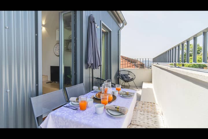 Terrace Pool Apartment Oporto By Lovelystay - Porto