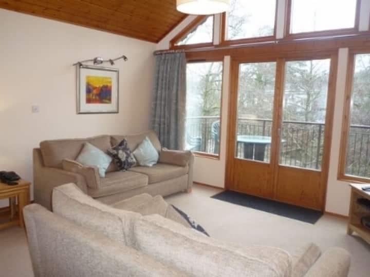 Keswick Bridge 2 Bedroom Sleeping 6 With Parking - Keswick