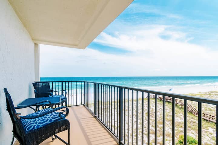 Sunset Serenade-gulf Front Unit With Community - Navarre Beach, FL