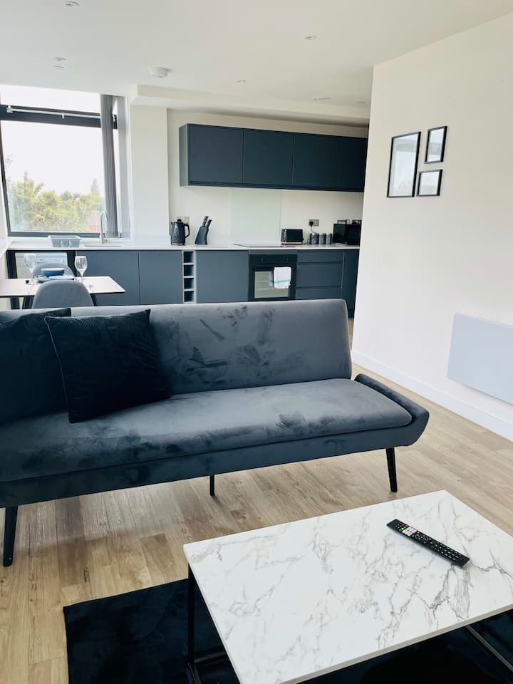 Stunning One Bedroom Apartment In Old Trafford - Manchester
