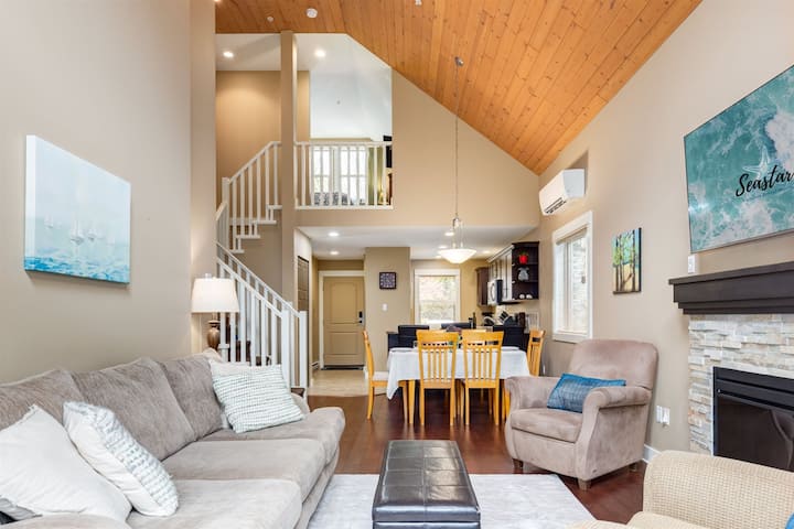 Fully-equipped Near Rathtrevor Beach! - Parksville