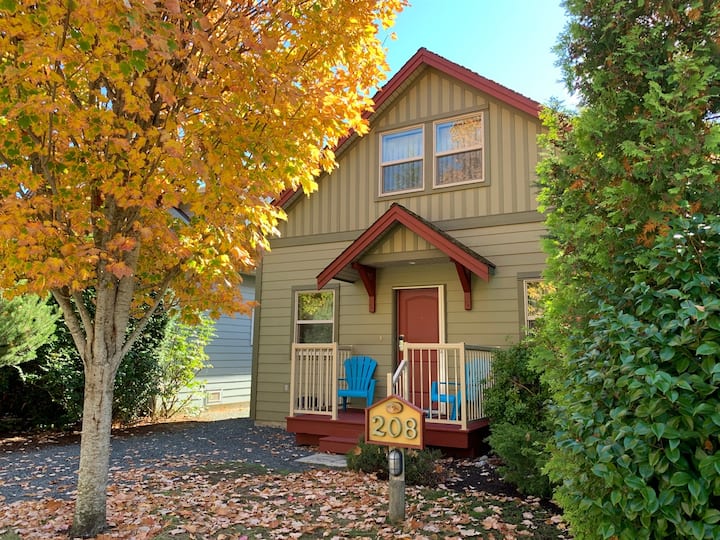 Fully-equipped Near Rathtrevor Beach! - Parksville