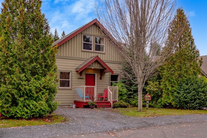 Fully-equipped Near Rathtrevor Beach! - Parksville