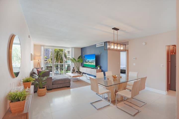 Beachside 1br | No Fees | Steps To Sand - Cs57 - Hollywood, FL