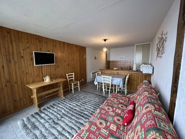 Appartement Les Angles, 3 Pièces, 5 Pers. - Les Angles