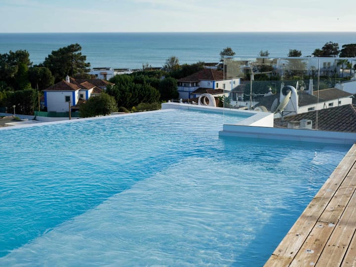 Panoramic I Apartment | Rooftop Pool & Sea View - 파루