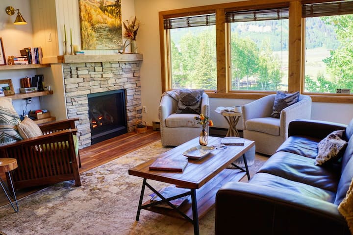 Slate River Retreat - 3 Miles South Of Town! - Crested Butte, CO