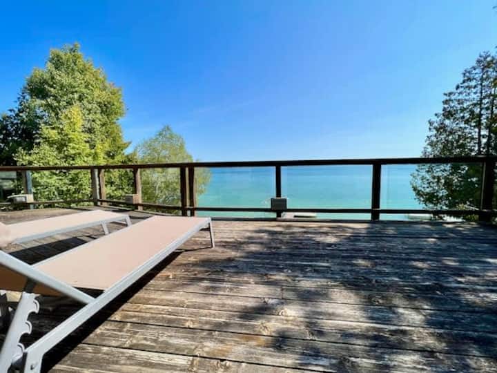 Sunrise Cove - Leland, MI