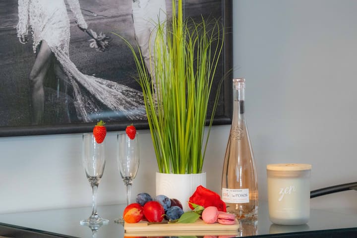 7 Mins To Falls And Go Station King Bed Laundry - Niagara Falls