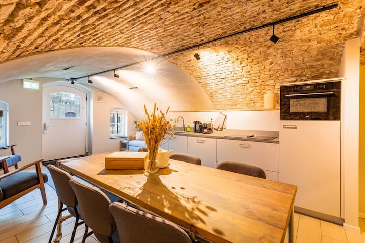 2 Apartments / 6p. / 3 Bedrooms / 2 Kitchens - Utrecht