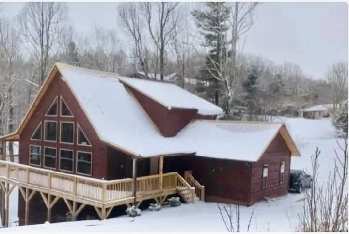 Cabin:firepit/pool Table/mountain Seasonal View - Boone, NC