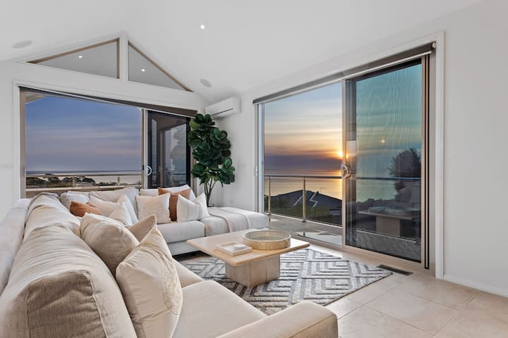 Sunset View Luxury | 4 Bedrooms With Sauna - Mornington