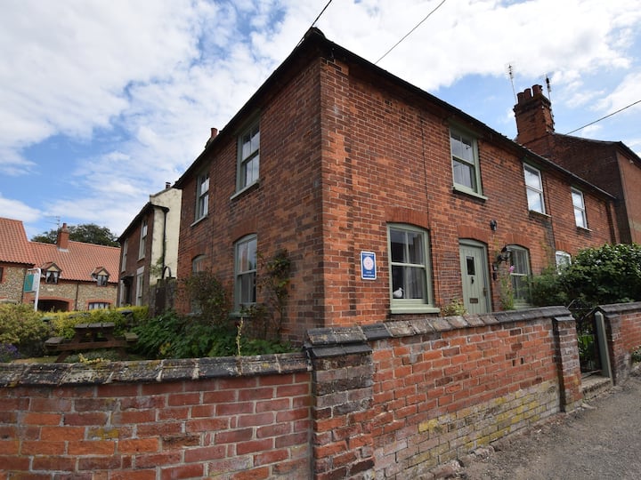 2 Bed In Binham (26324) - Blakeney