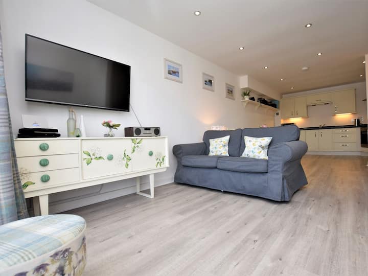 3 Bed In Appledore (63065) - Appledore