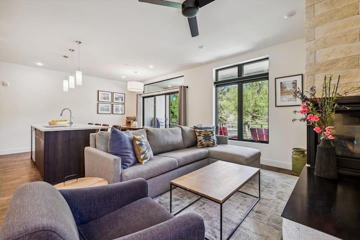 River West 814-silverthorne Condo-river Views. - Silverthorne, CO