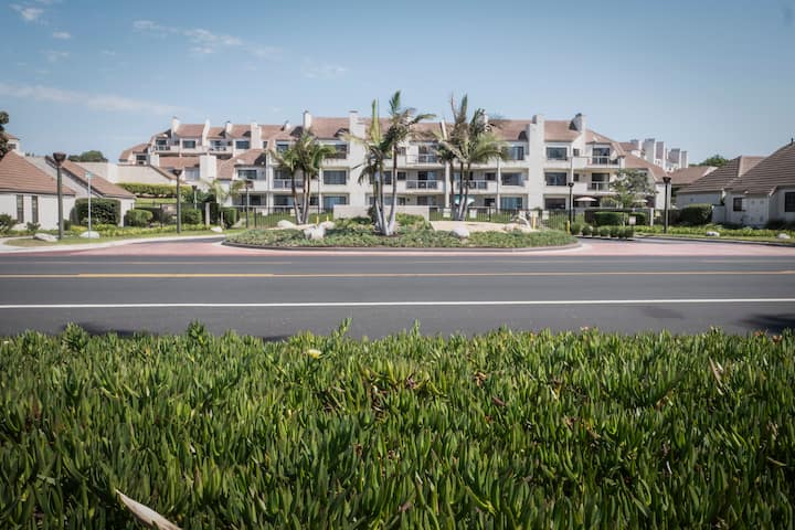 Surfside Four - Ventura County, CA