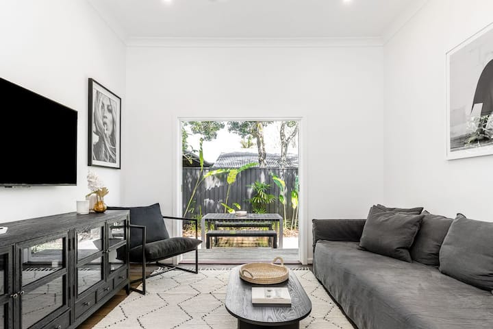 East Coast Escapes | La Playa Byron - Byron Bay