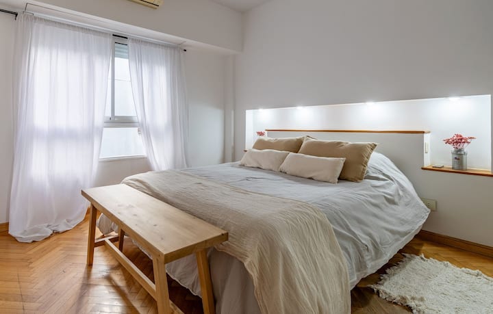 Spacious And Cozy Apartment In Retiro - Argentina