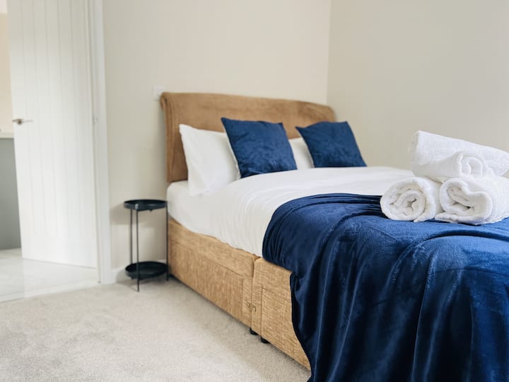 Lovely 1 Bedroom With Wifi Sleeps 2 - Citrine - 뉴마켓