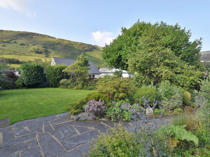 2 Bed In Tywyn (83956) - Machynlleth
