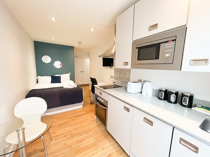 Harford House Studios 5 - Hopewell - Bristol