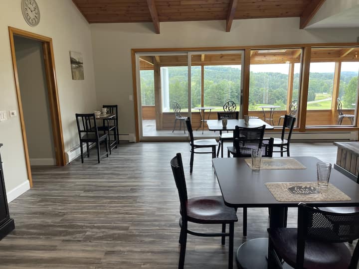 Sunny 1br W/ Game Room + Firepit | 10 Min To Town - Wellsboro, PA
