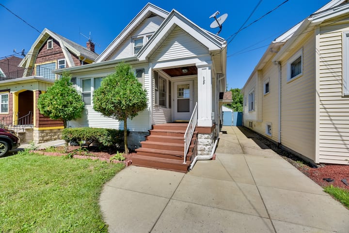 ~ 8 Mi From Canalside! Buffalo Vacation Rental - Buffalo, NY