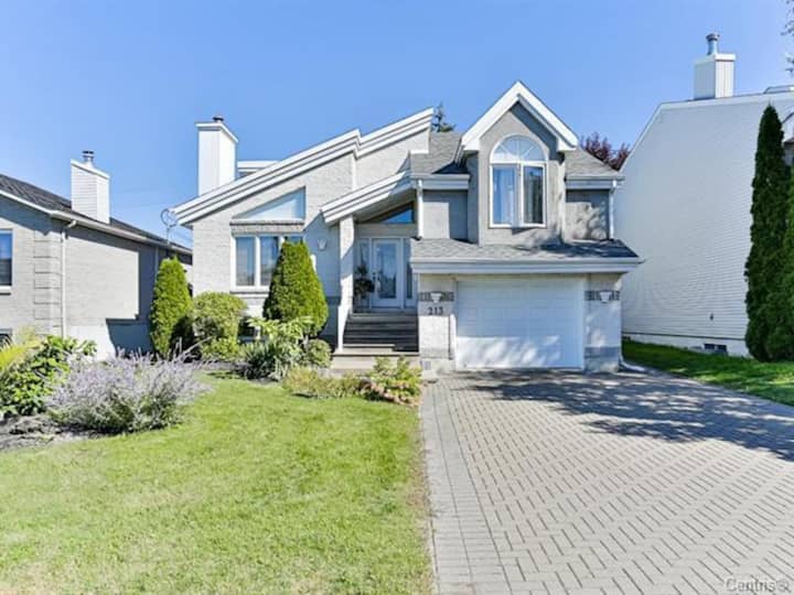 Belle Maison De 4 Chambres - 20mn De Montréal! - Repentigny