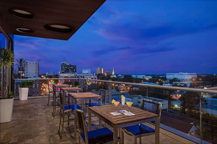 Steps To Florida State Capitol + Rooftop Bar & Gym - Tallahassee, FL