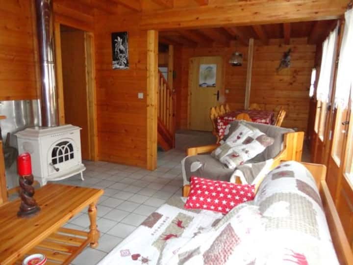 Chalet Les Carroz D'arâches, 4 Pièces, 8 Pers. - Samoëns