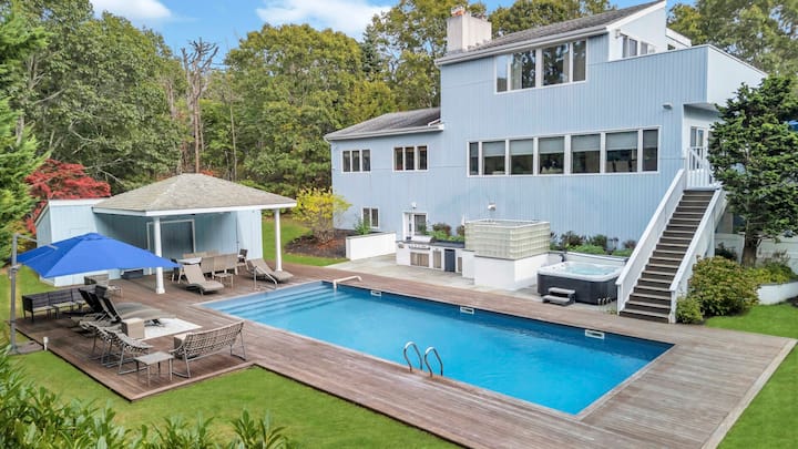 5br/4ba: Central, Pool, Outdoor Shower, Spa - Sag Harbor, NY