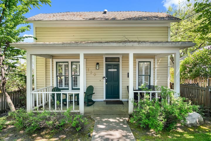 House + 2 Studios- 3 Blocks From The Plaza! - Ashland, OR