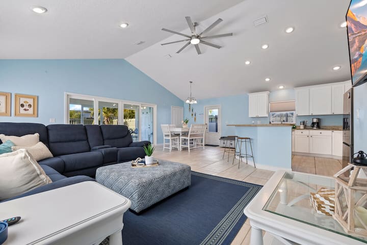 Tropical Pool Home: Steps To Beach & Private Yard - Cape Canaveral, FL