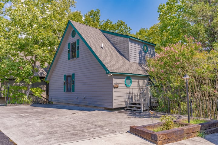 Top 10% Of Homes! Great Location - Pigeon Forge, TN