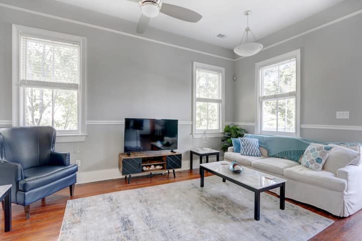 Historic 1800's Condo, Forsyth | Dog-friendly! - Savanna