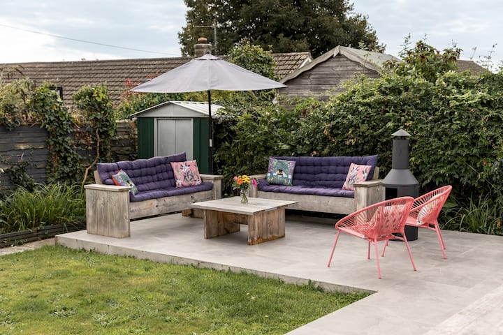 Stylish 2 Bed, Pet-friendly Coastal Retreat - Croyde