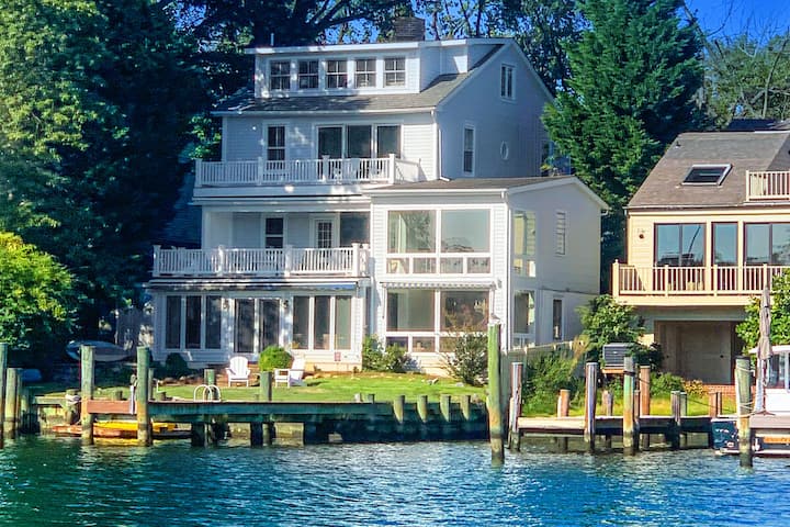 4br Riverfront Dog Friendly | Dock | Balcony - Annapolis, MD